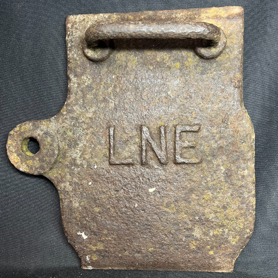 LNER Axle Box Cover - VIN1046D | Lutterworth Antiques